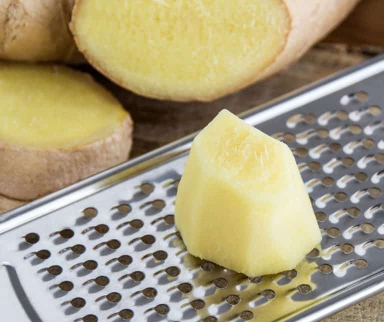 How To Cook Without Salt? (14 Flavorful Salt-Free Alternatives)