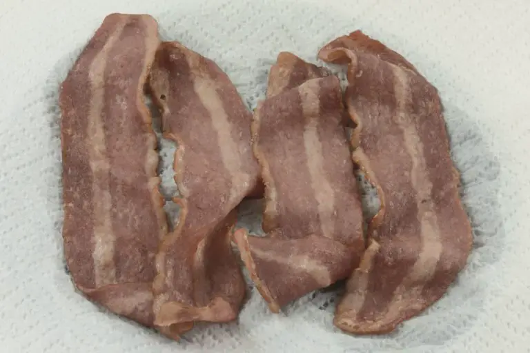 4 Best Ways To Cook Thick-Cut Bacon (Crispy Or Chewy)