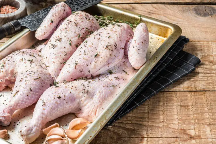 How To Tell When Chicken Is Done Without A Thermometer? (5 Effective ...