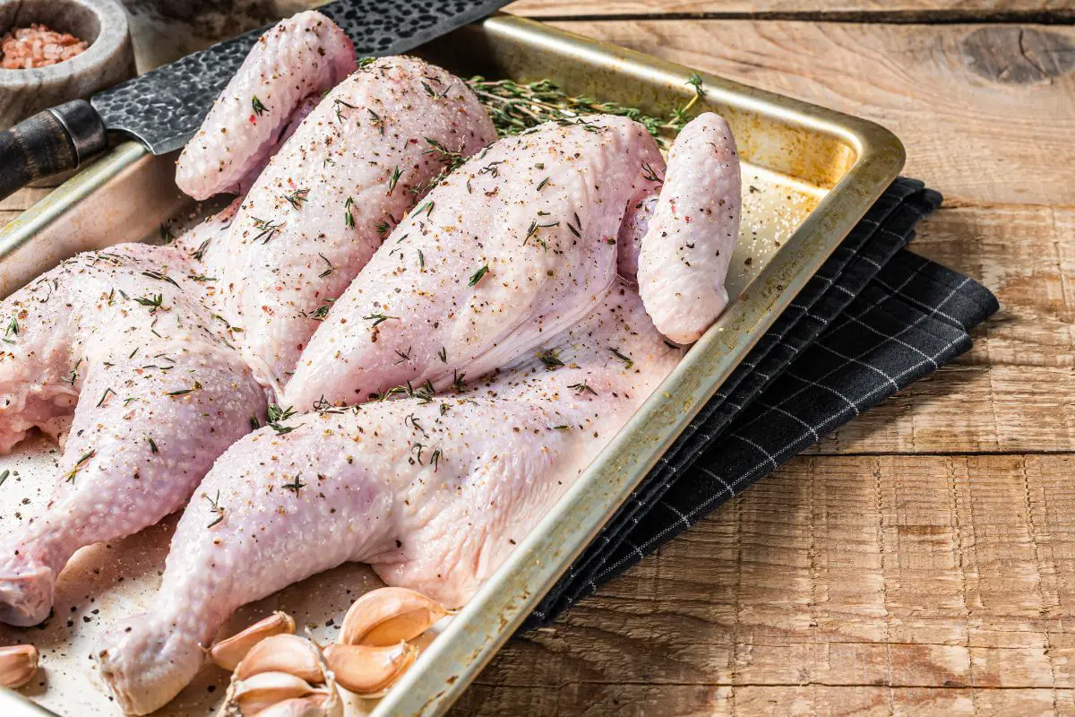 How To Tell When Chicken Is Done Without A Thermometer? (5 Effective ...