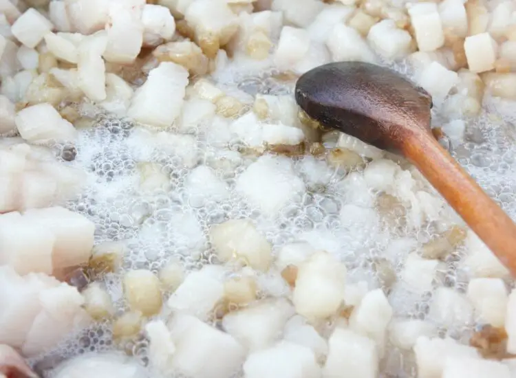 How To Store Lard Long-Term? (+Simple Rendering Instructions)