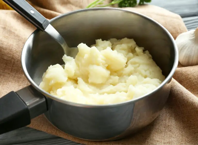 5 Easy Ways How To Get Lumps Out Of Mashed Potatoes