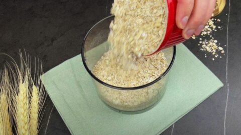 Best 3-Ingredient Oat Bread Recipe {Simple And Nutritious}