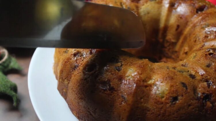 Sri Lankan Breudher - A Unique Blend Of Bread And Cake