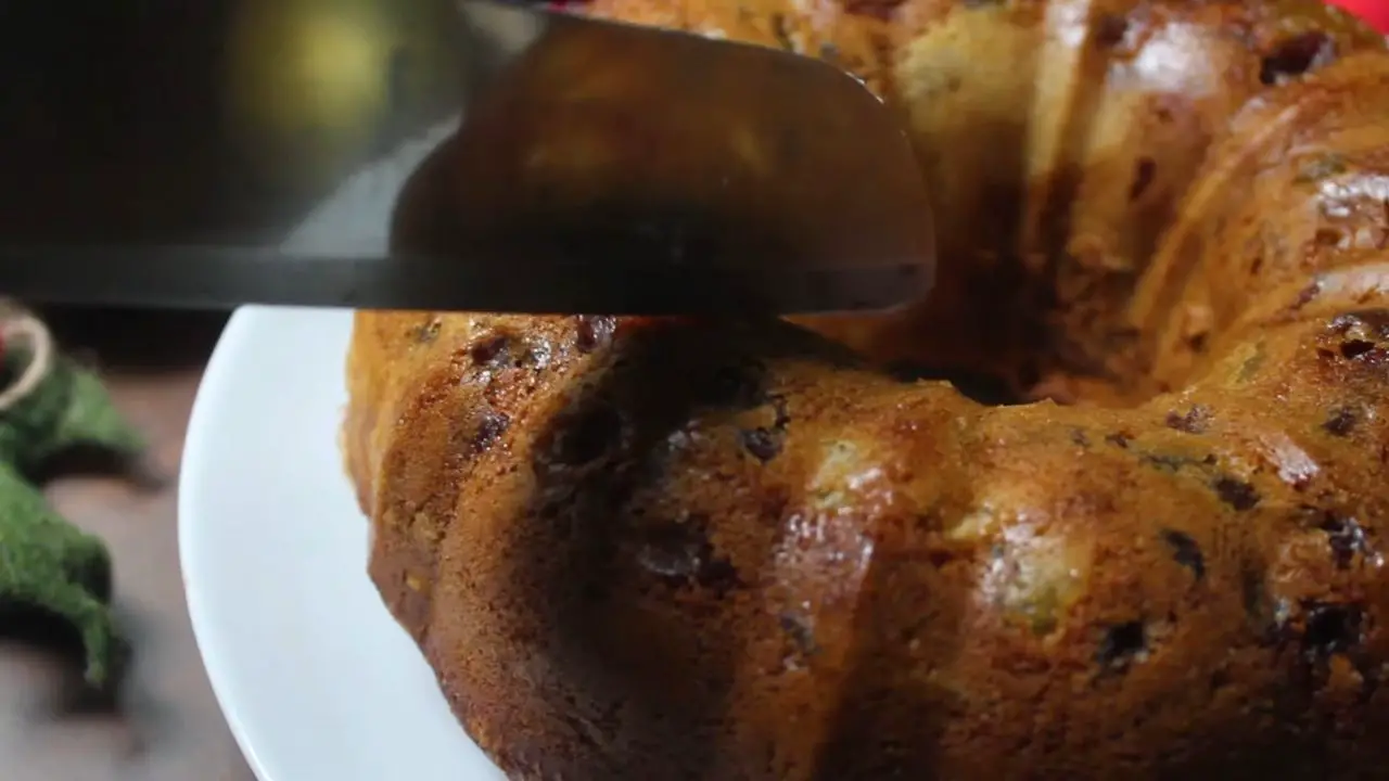 Sri Lankan Breudher - A Unique Blend Of Bread And Cake