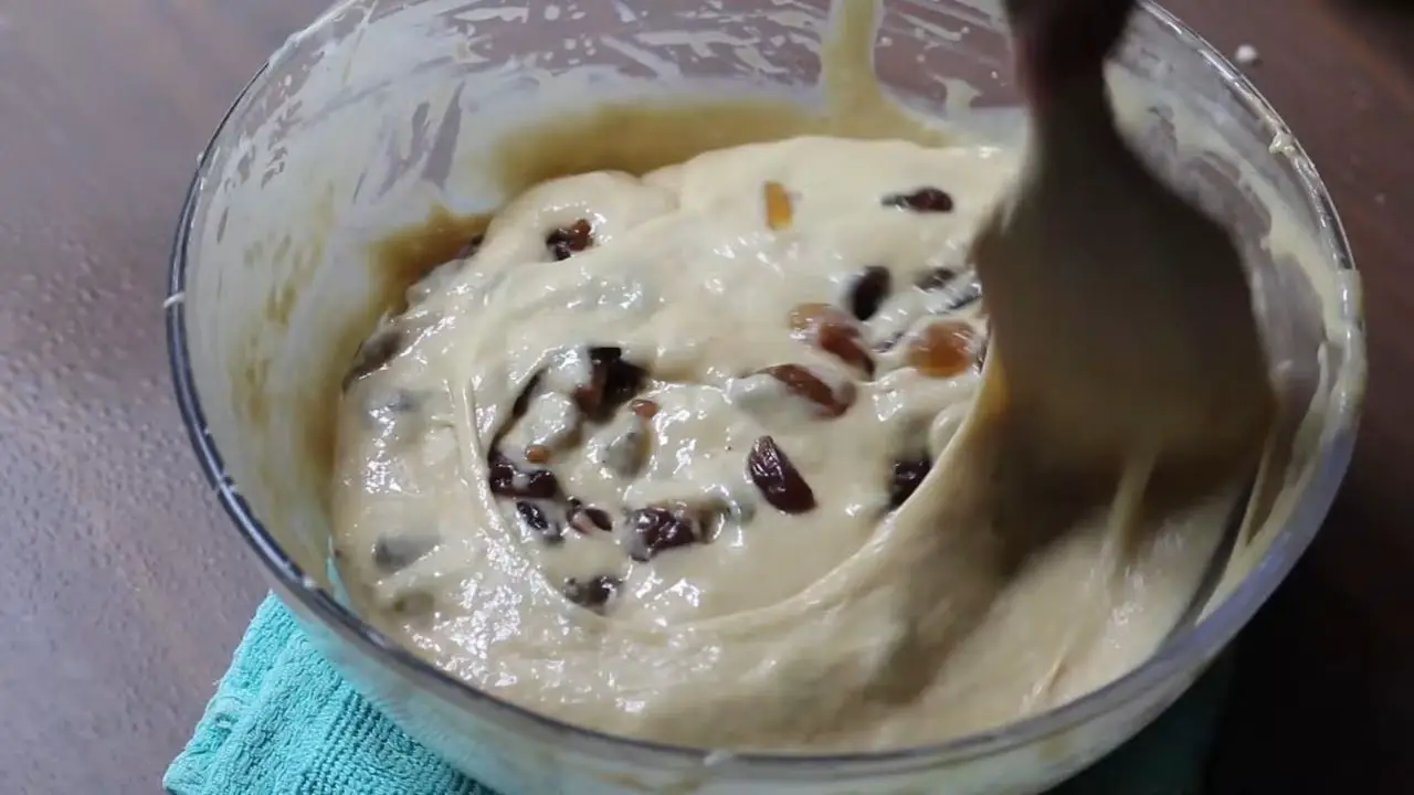 Sri Lankan Breudher - A Unique Blend Of Bread And Cake