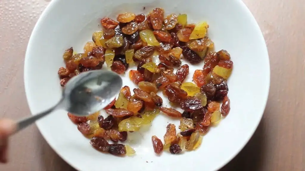 Sri Lankan Breudher - A Unique Blend Of Bread And Cake