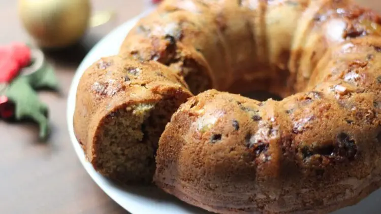 Sri Lankan Breudher - A Unique Blend Of Bread And Cake