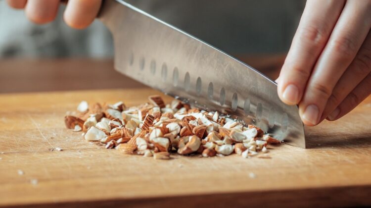 Sri Lankan Breudher - A Unique Blend Of Bread And Cake
