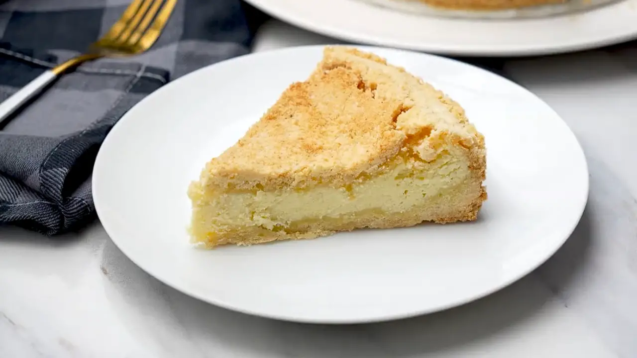 Cottage Cheese Cheesecake With Shortbread Crust