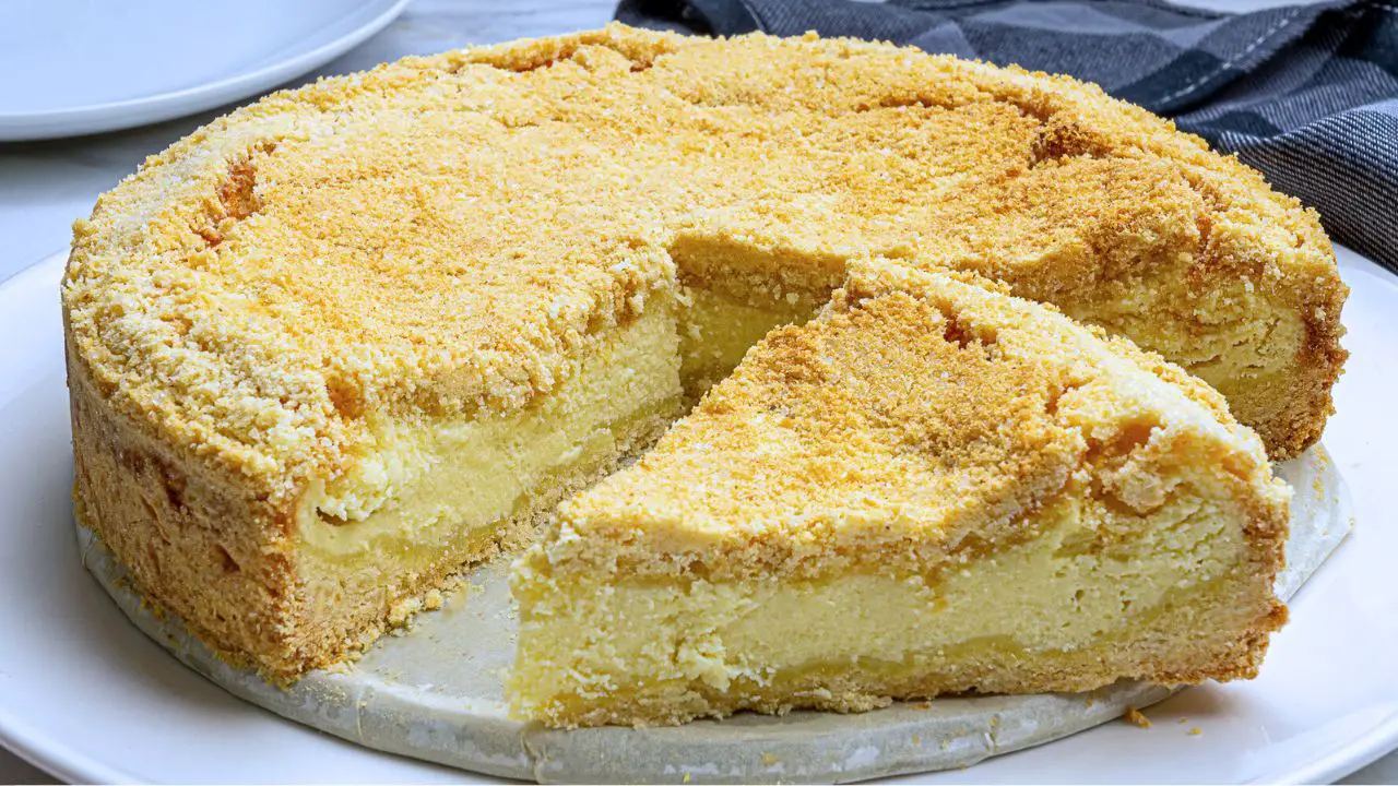 Cottage Cheese Cheesecake With Shortbread Crust